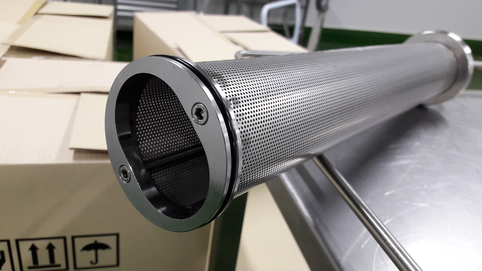 Prestation et pose de filtres industriels › Expertise de Polyfluid